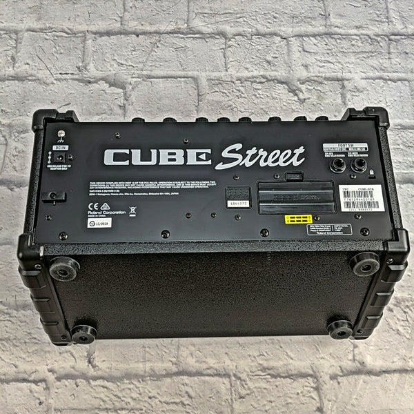 Roland Cube Street Battery Powered Combo Amp - Evolution Music