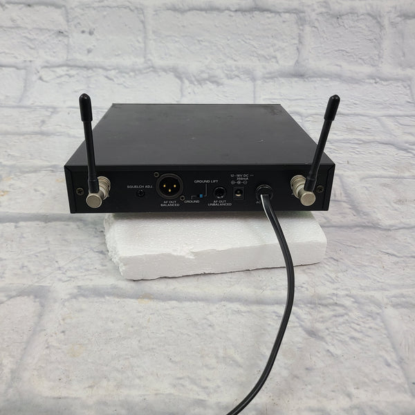 Audio-Technica ATW-R73 Wireless Receiver w/ Microphone Pack - Evolution ...