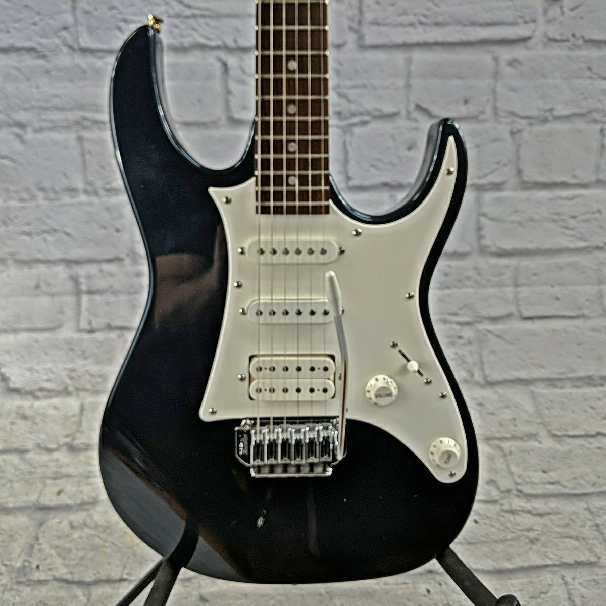 Ibanez GRX40 Gio Electric Guitar - Evolution Music