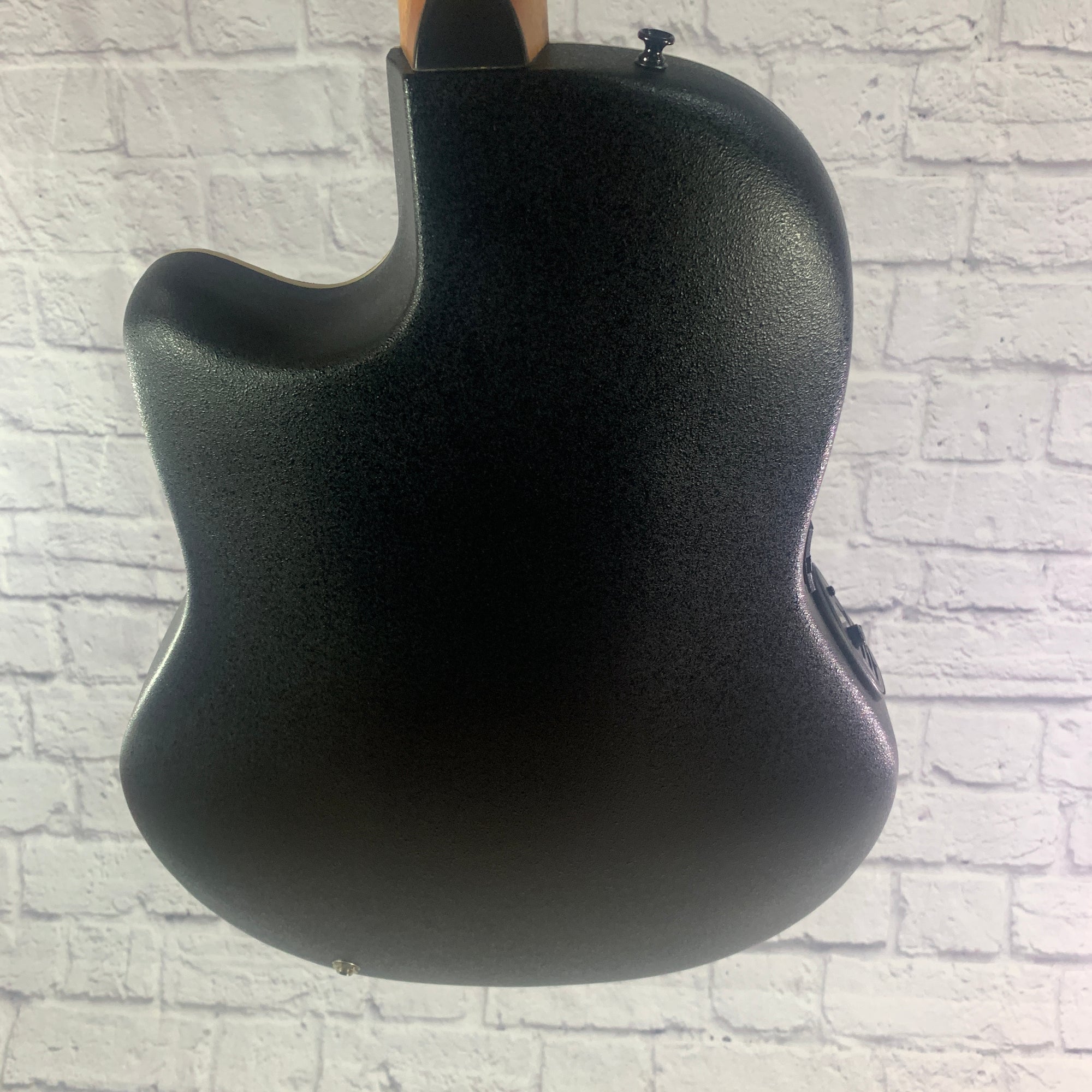 Ovation Celebrity GC057 Acoustic Guitar - Evolution Music