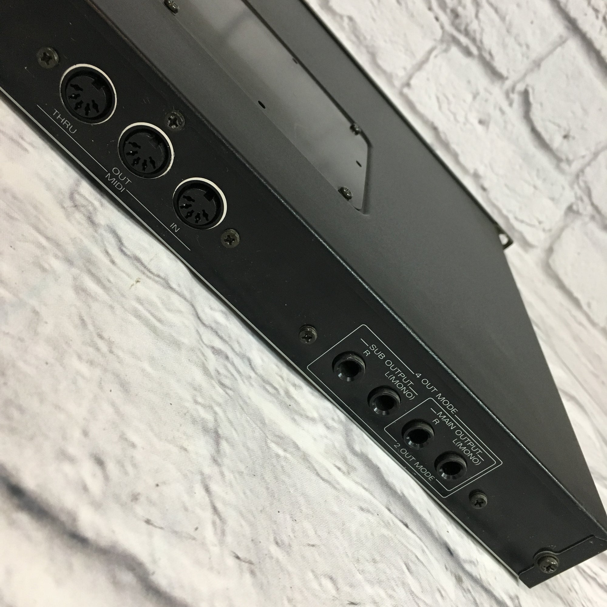 Roland JV-880 Rack Synth with Sounds of the 60s 70s Expansion Card ...