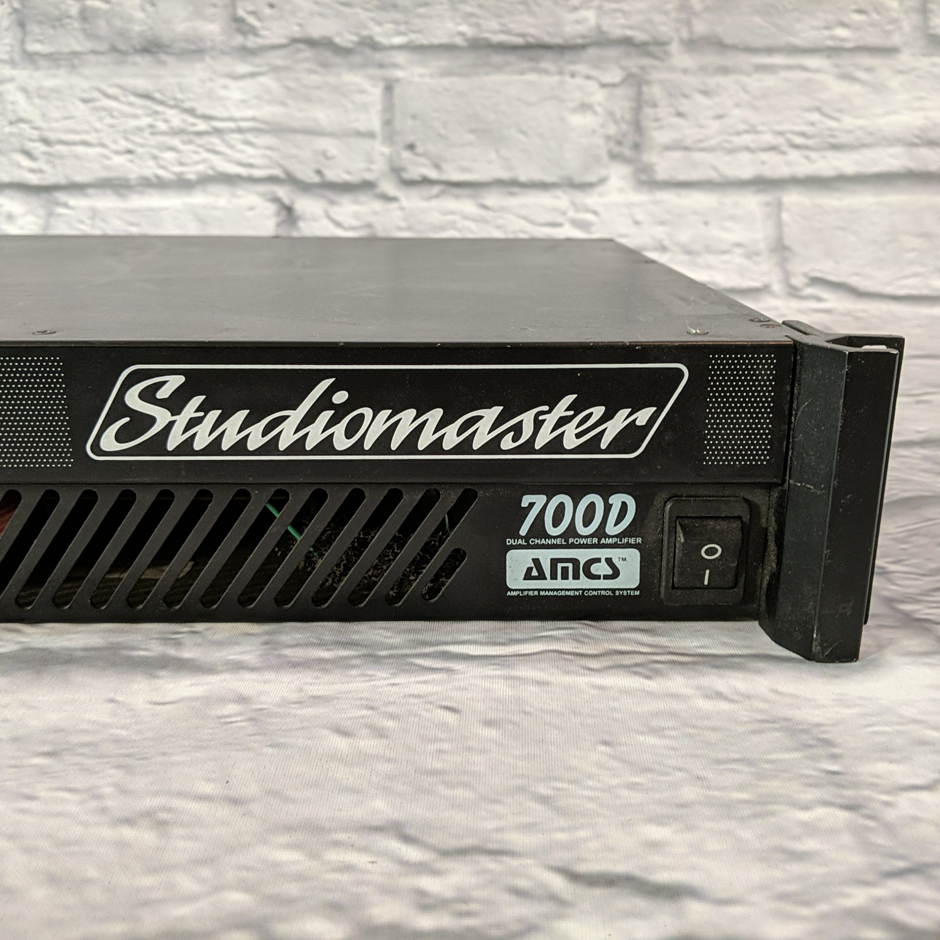 Studiomaster 700D Dual Channel Power Amp - Evolution Music
