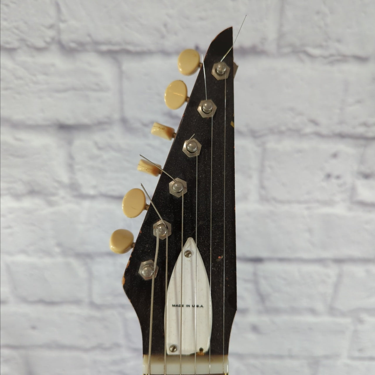 Vintage 60s Harmony H19 Electric Guitar - Evolution Music