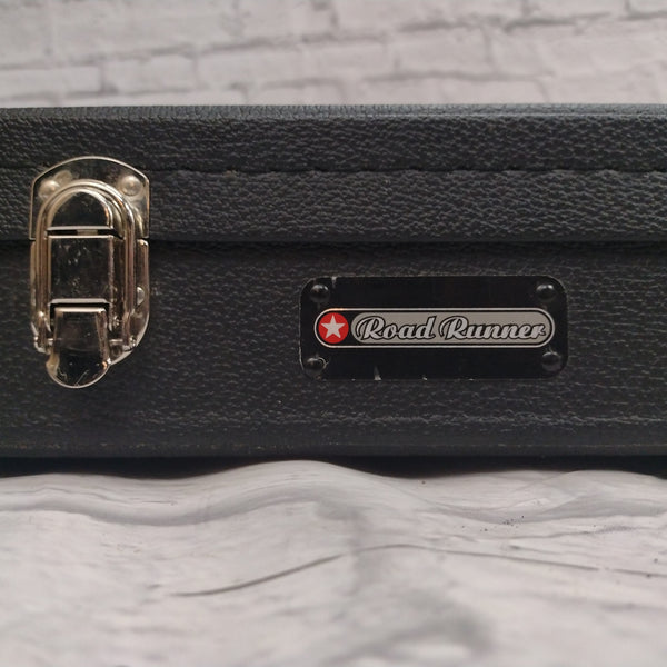 Road Runner Bass Guitar Hard Shell Case - Evolution Music