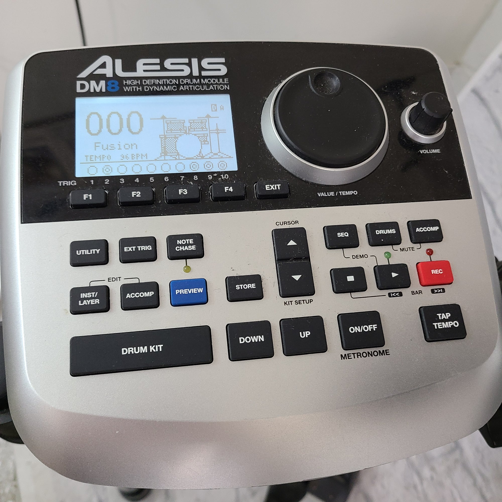 Alesis DM-8 Electric Drum Kit - Evolution Music