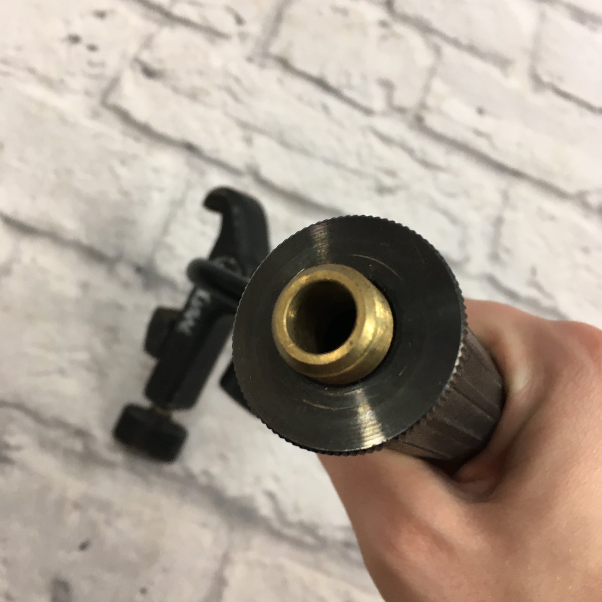 LP Claw with Microphone Mount - Evolution Music