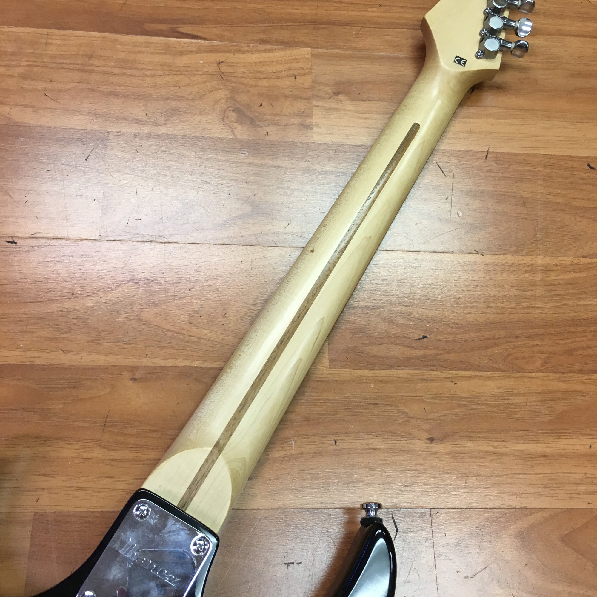 Ibanez RX40 Black Electric Guitar - Evolution Music