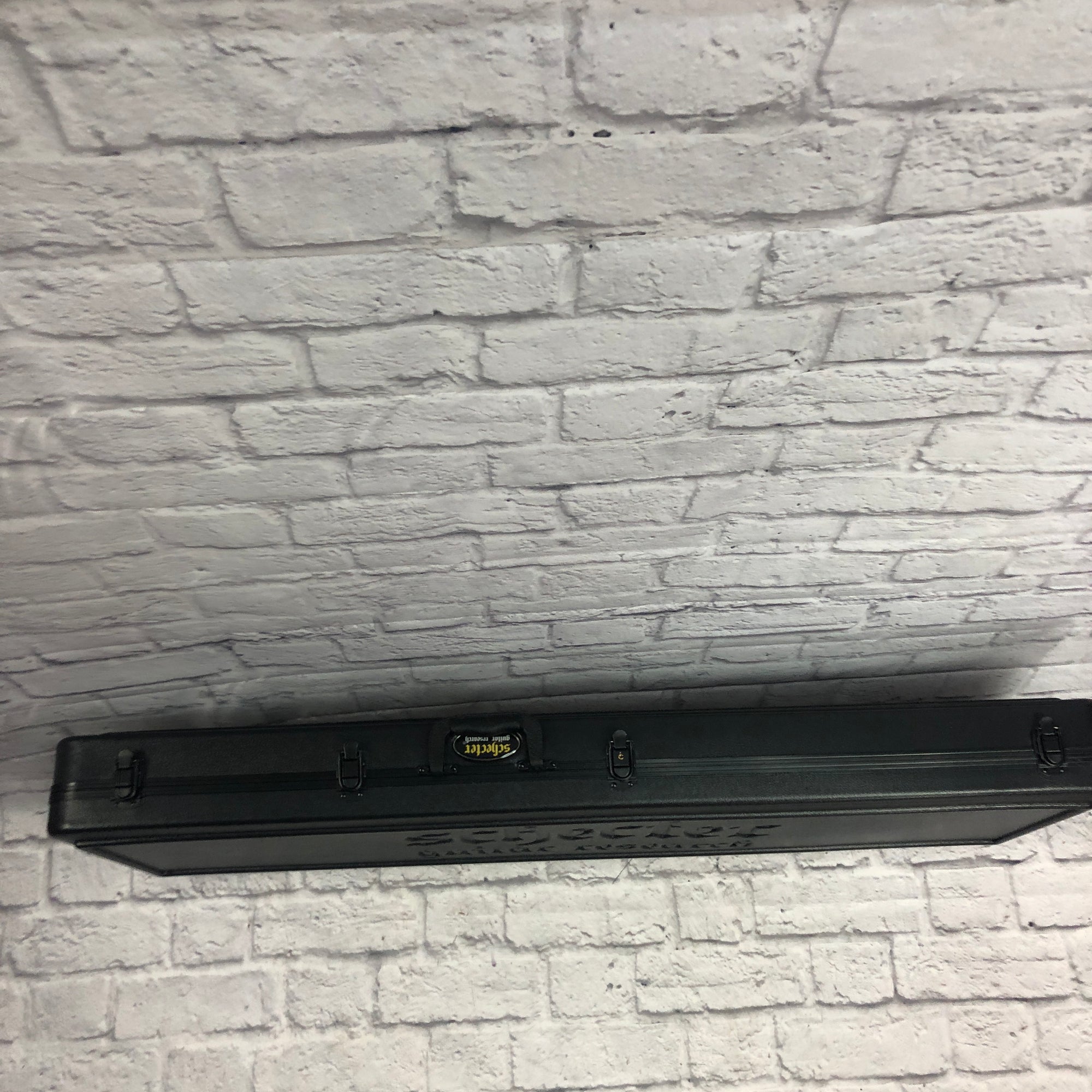 Schecter SGR-6B Molded Hard Shell Bass Guitar Case - Evolution Music