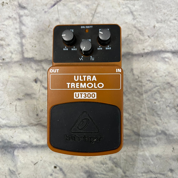 Behringer UT300 Tremolo Pedal - Evolution Music