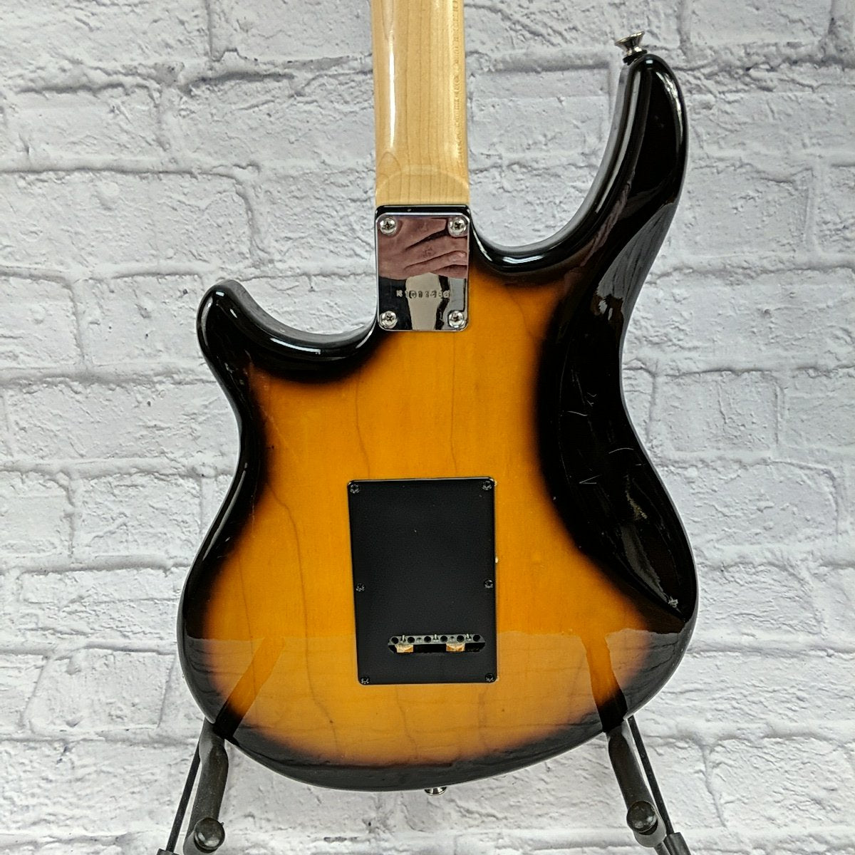 Peavey Raptor Plus International Series Upgraded Electric Guitar ...