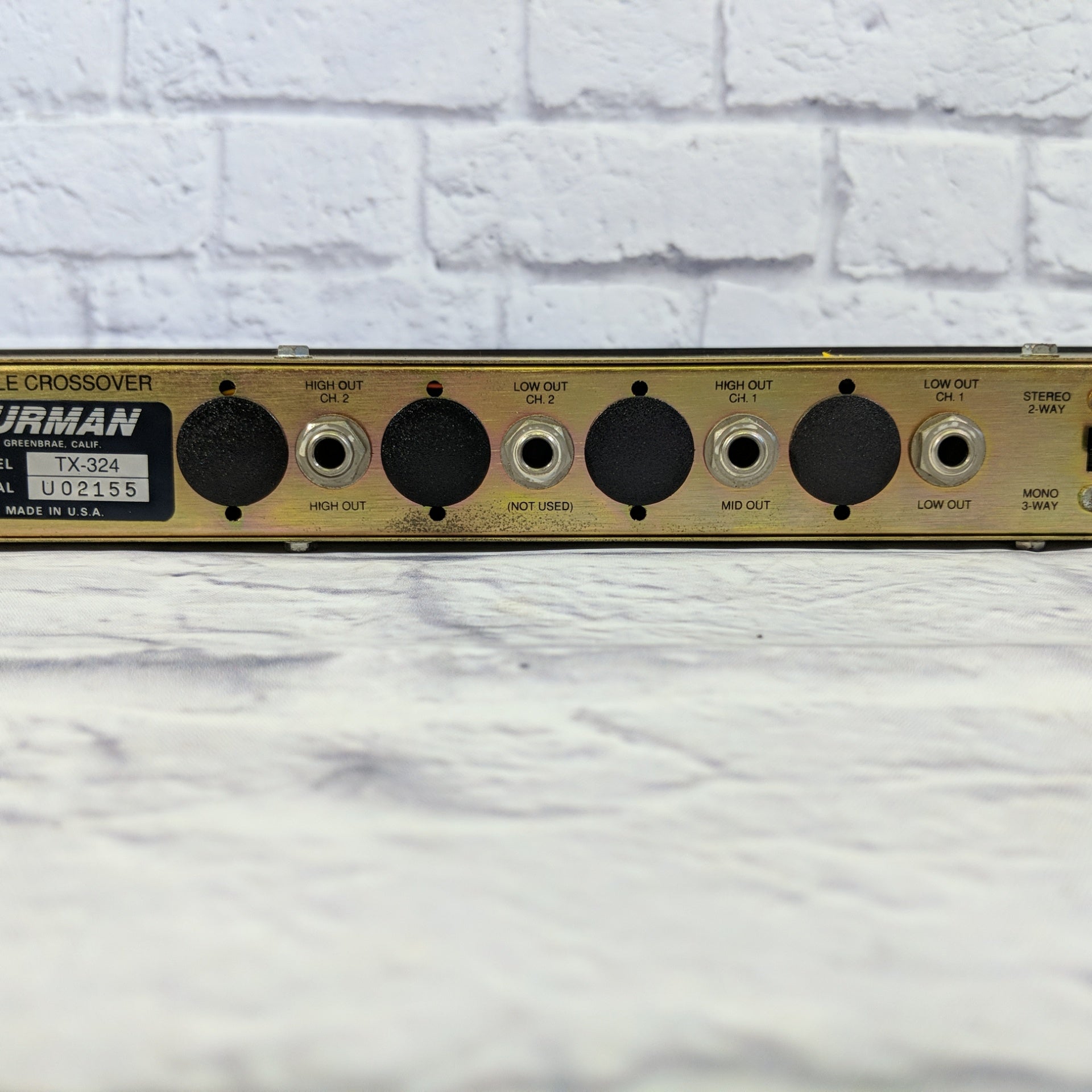Furman TX-324 Crossover - Evolution Music