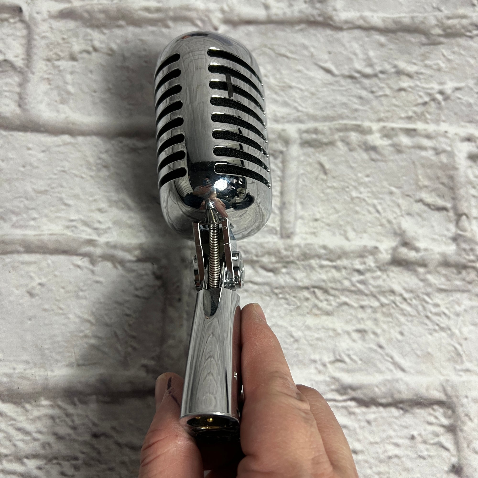 Pyle Pro PDMICR42 Classic Retro Dynamic Microphone - Evolution Music