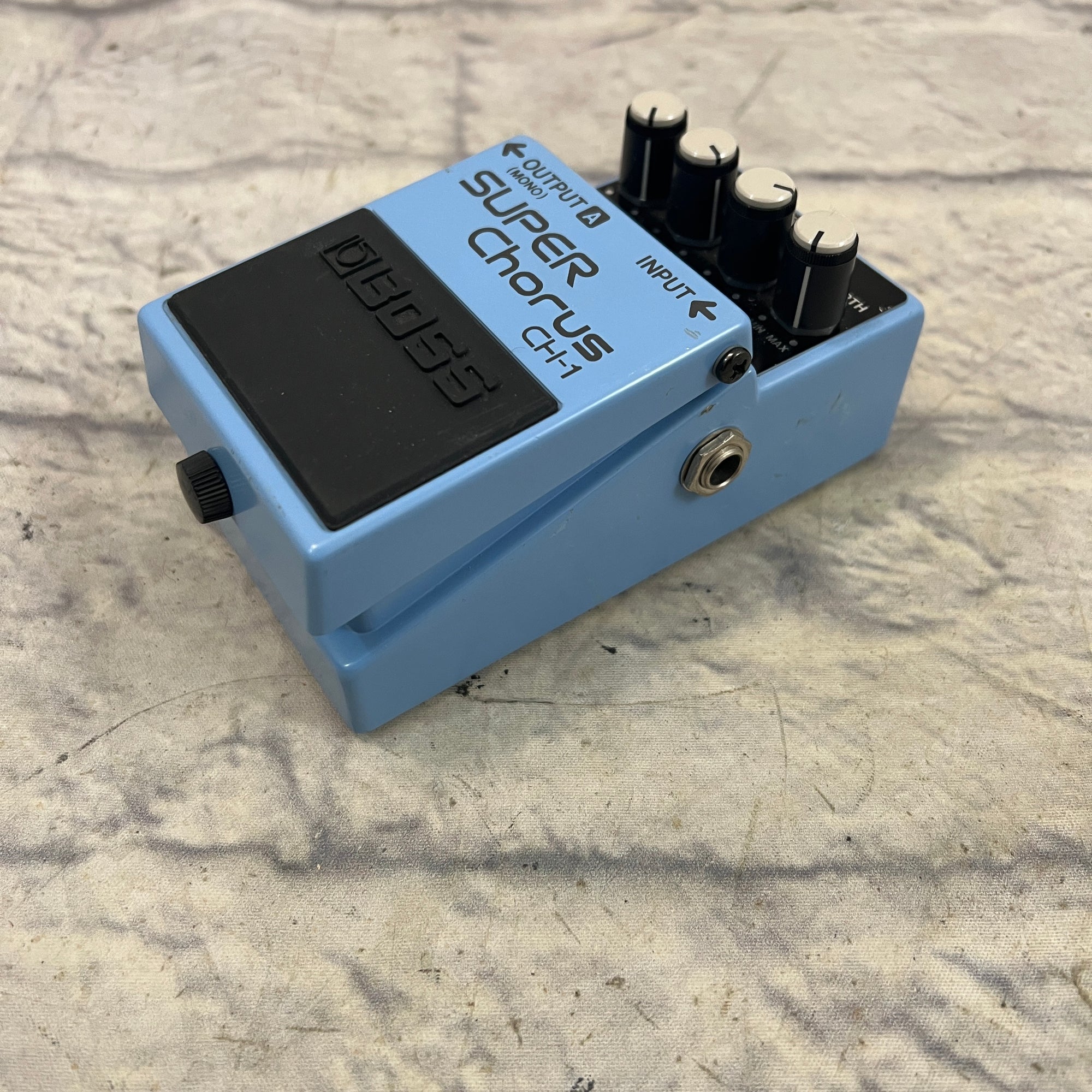 Boss CH-1 Super Chorus - Evolution Music