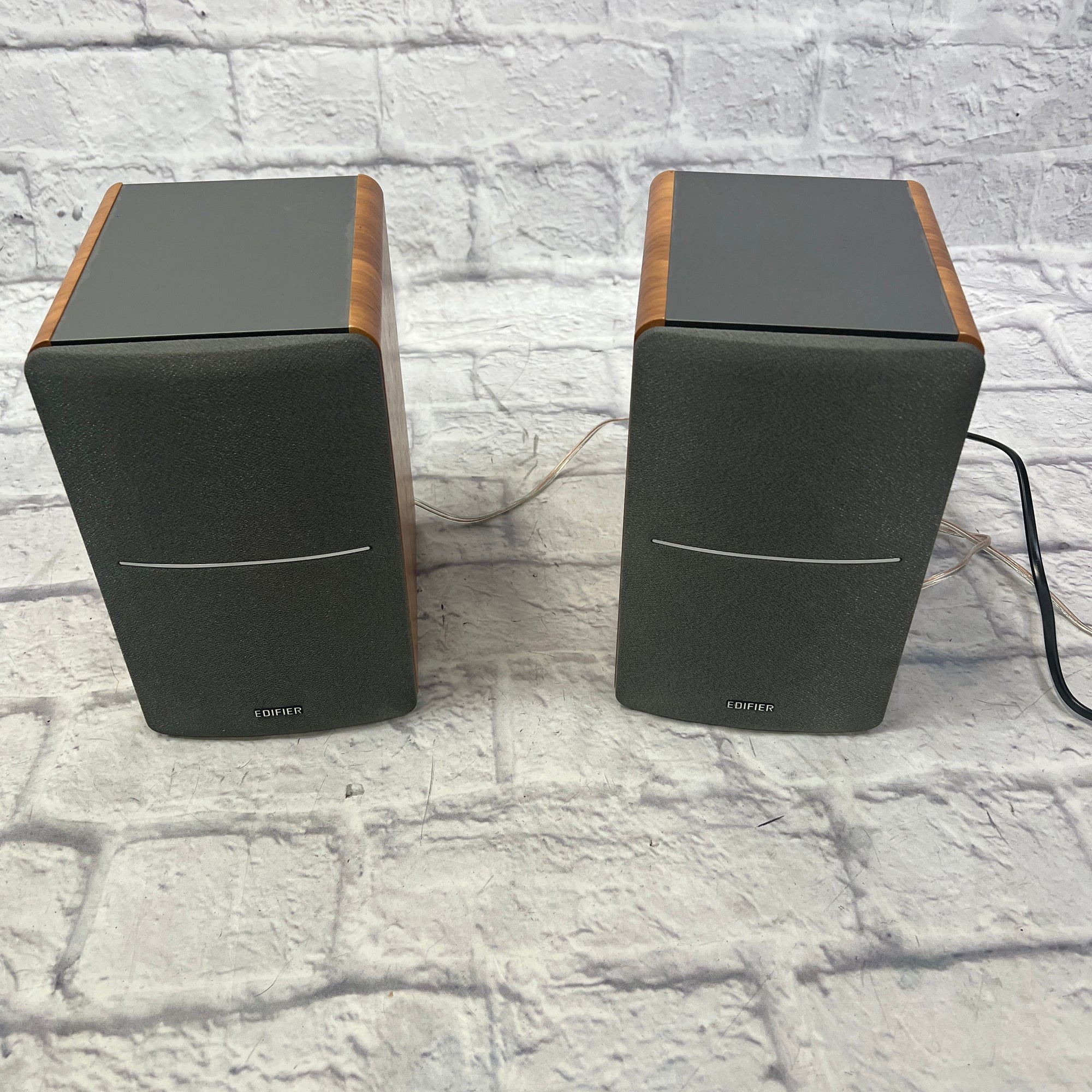 Edifier Bookshelf Home Audio Speakers - Evolution Music