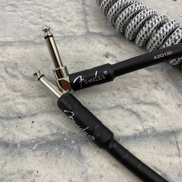 Fender 30ft. Coiled Cable - Evolution Music
