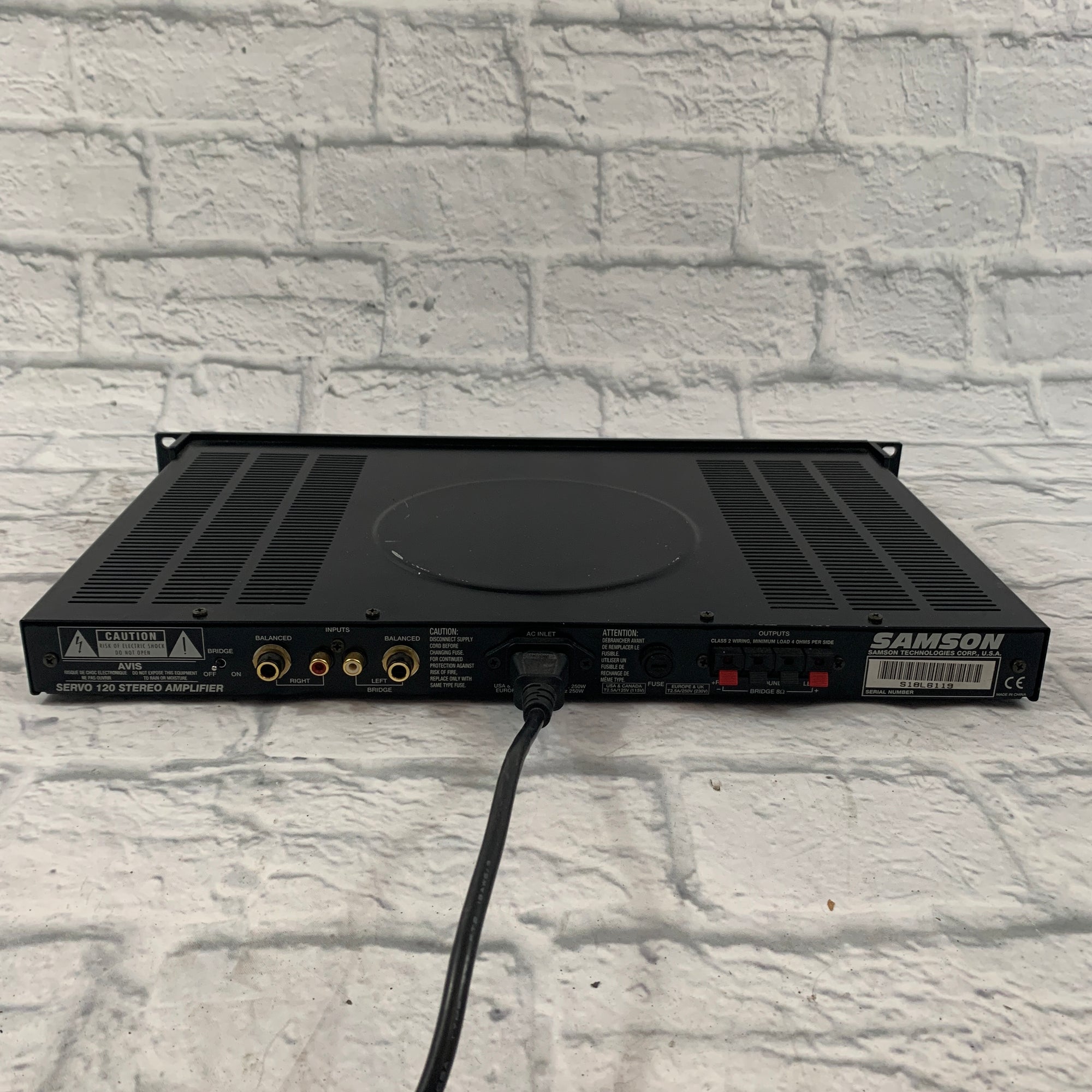 Samson Servo 120 Stereo Rackmount Power Amplifier - Evolution Music