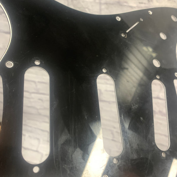 Fender Genuine Black Stratocaster Pickguard - Evolution Music