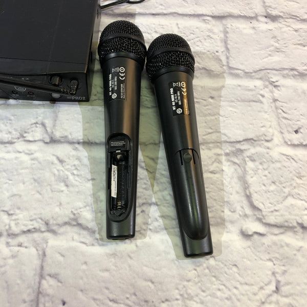 AKG SR40 / HT40 Wireless Handheld Microphone Set - Evolution Music