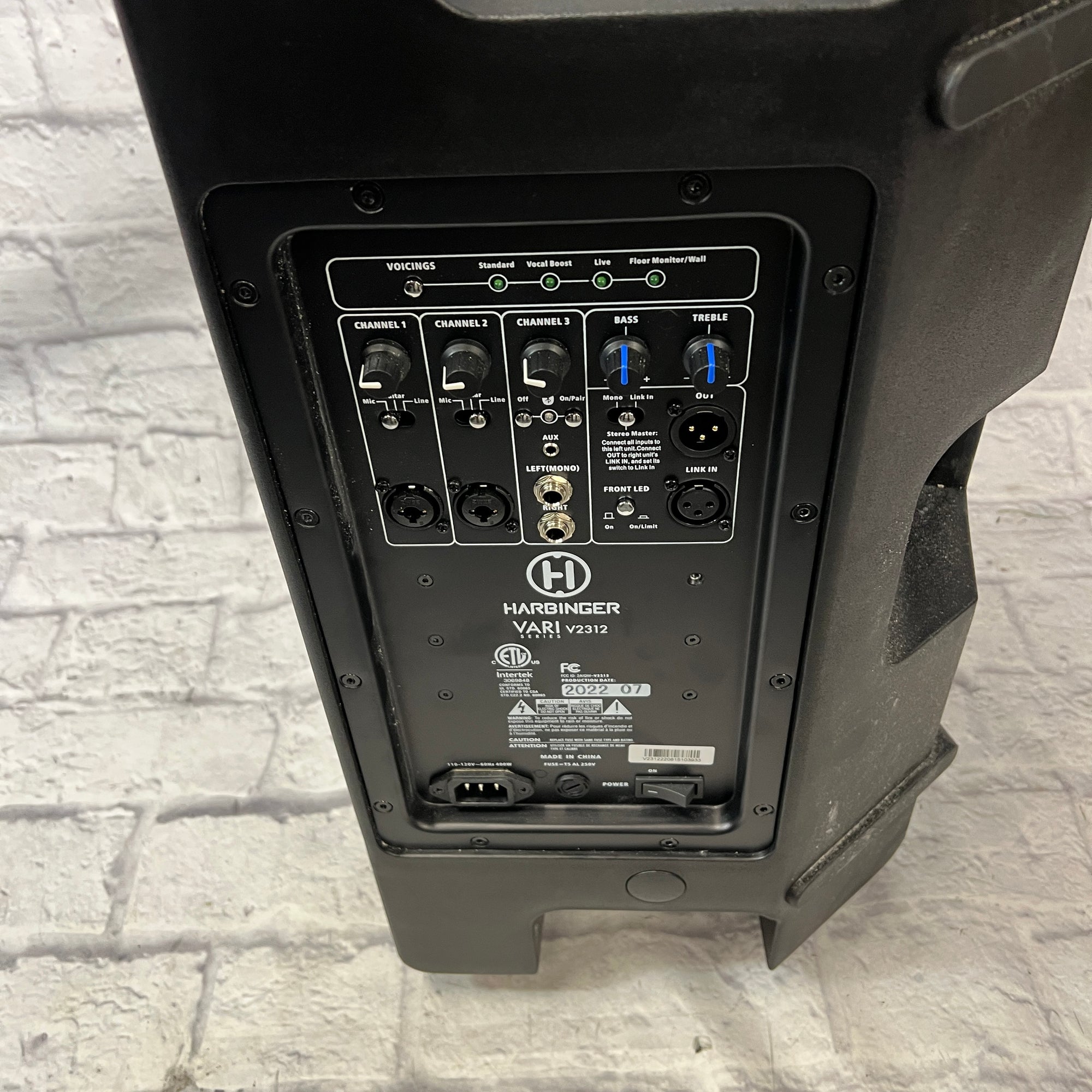 Harbinger V2312 Pair - Evolution Music