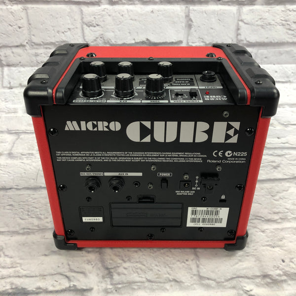 Roland Micro Cube Guitar Amplifier As-Is - Evolution Music