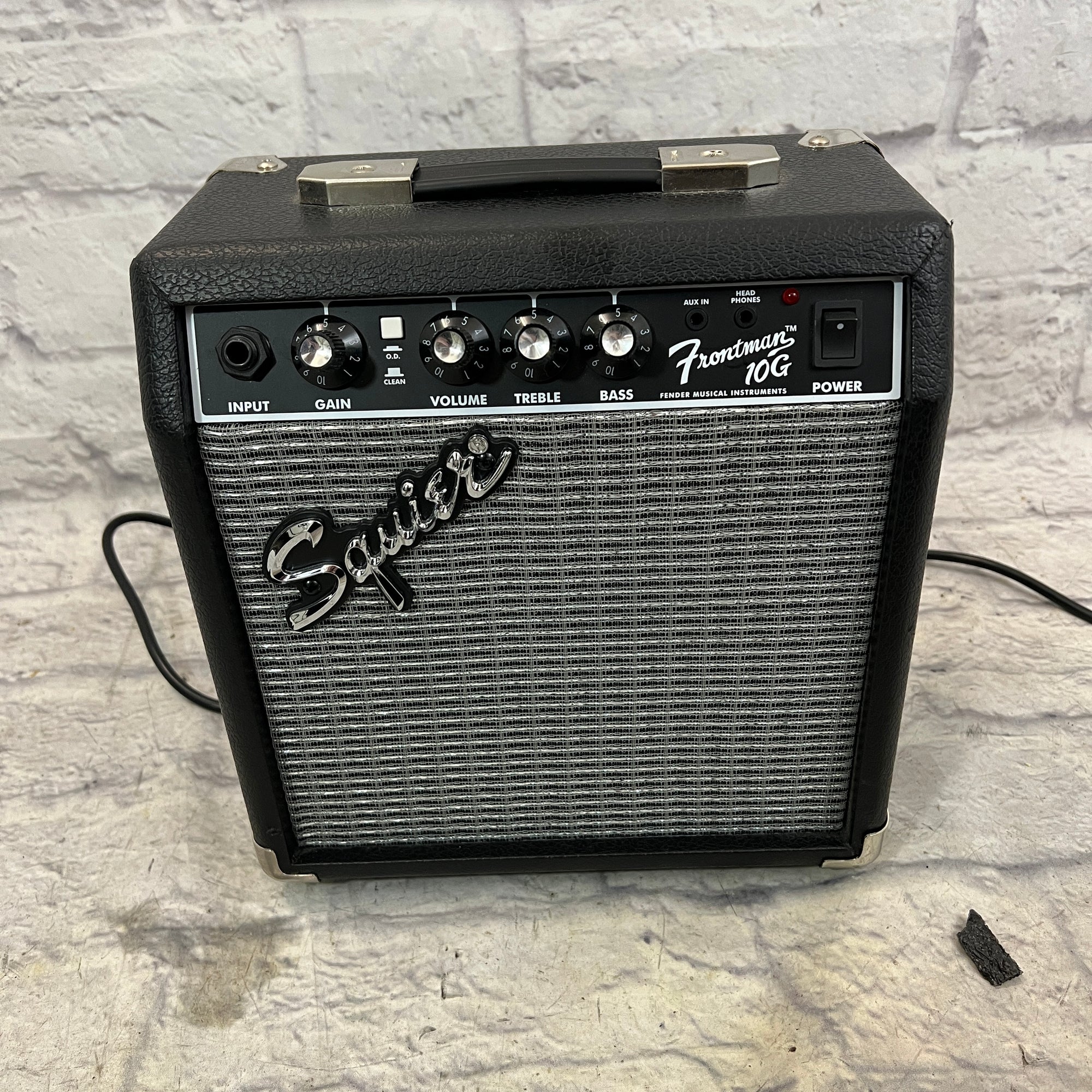 Squier Frontman 10g Guitar Combo Amp - Evolution Music
