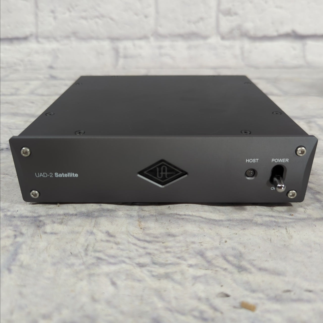 Universal Audio UAD 2 Quad Satellite Audio Interface - Evolution Music
