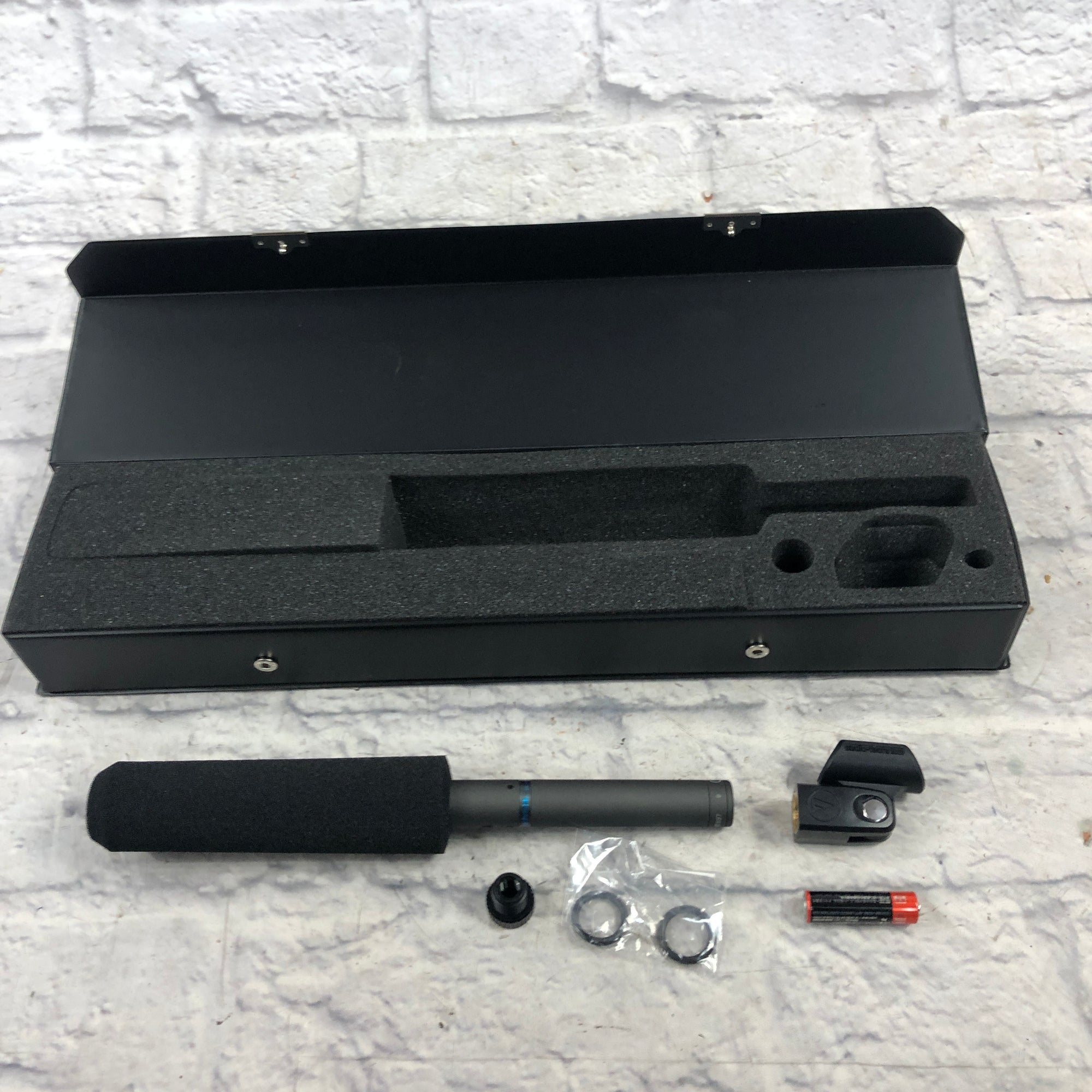 Audio Technica AT897 Shotgun Condenser Microphone - Evolution Music