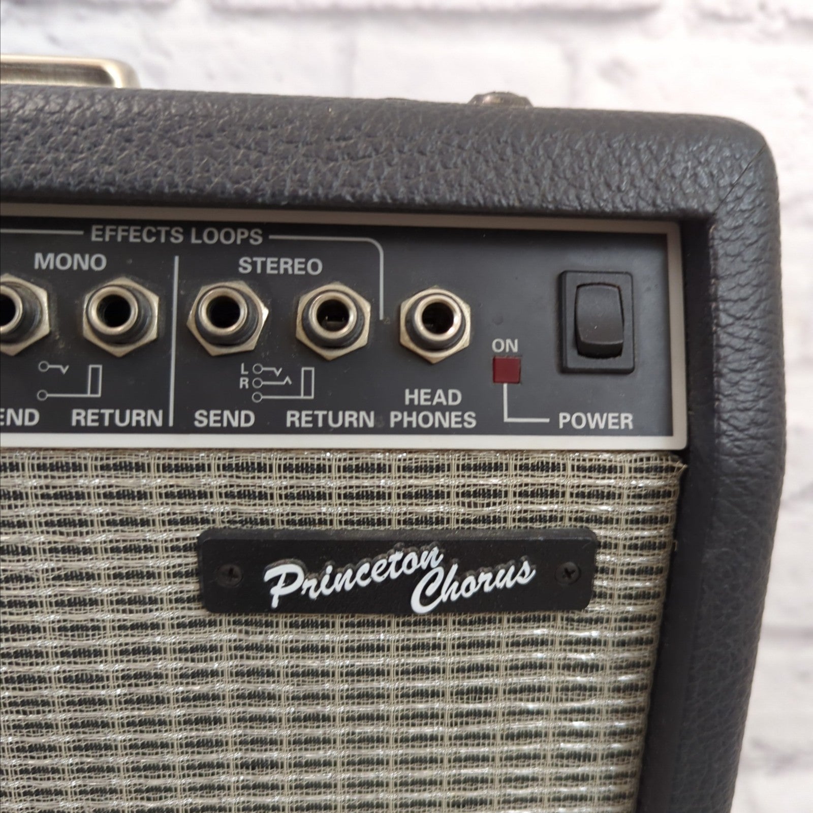 Fender Princeton Stereo Chorus 2-Channel 2x10 Solid State Guitar Combo ...