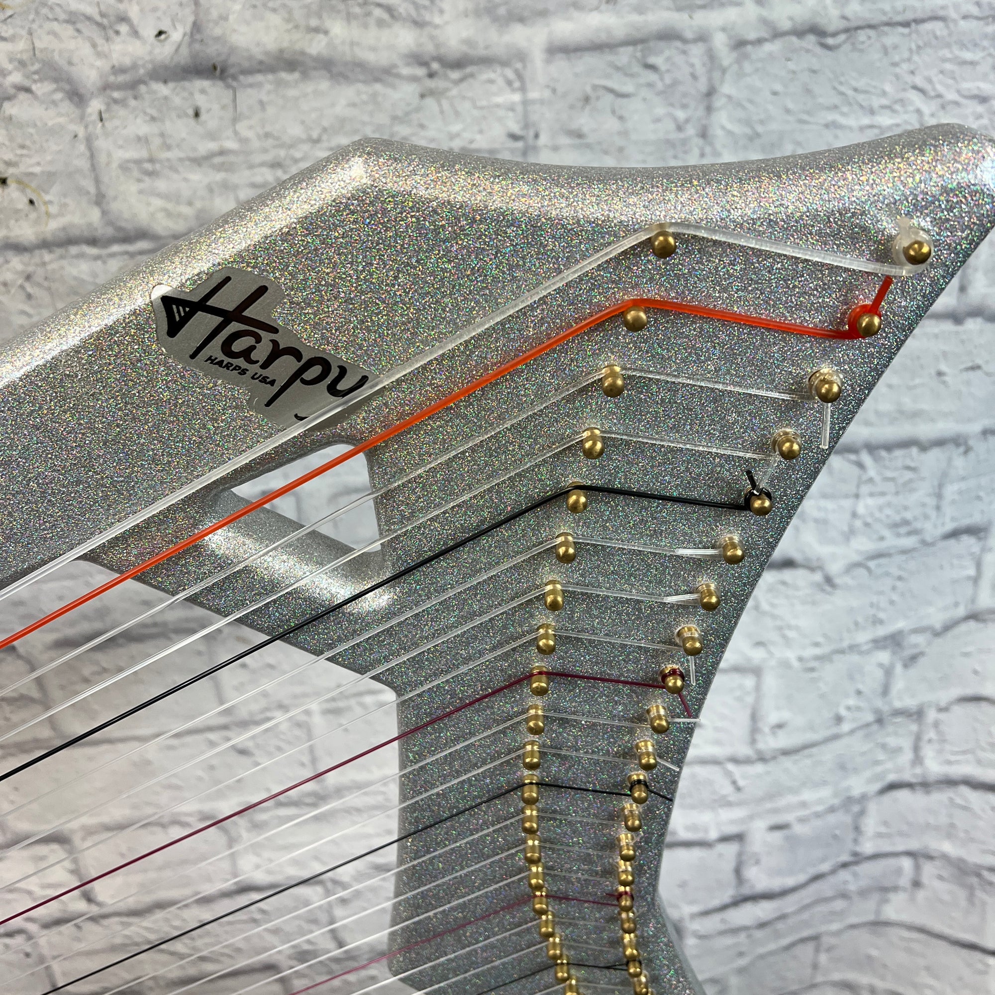 Harpy 22 String Electric Harp Silver Sparkle - Evolution Music