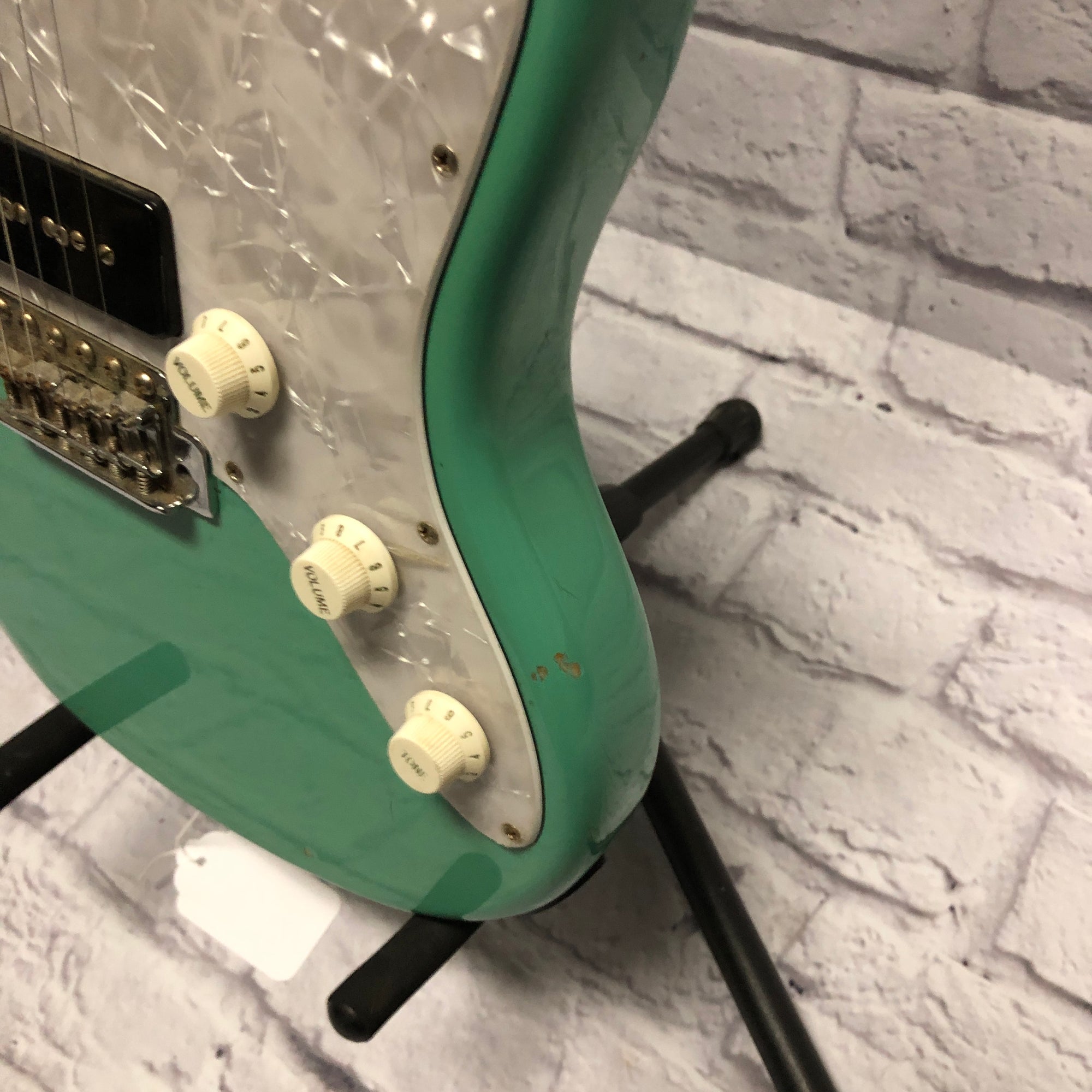 Fernandes Native A2 Electric Guitar - Evolution Music