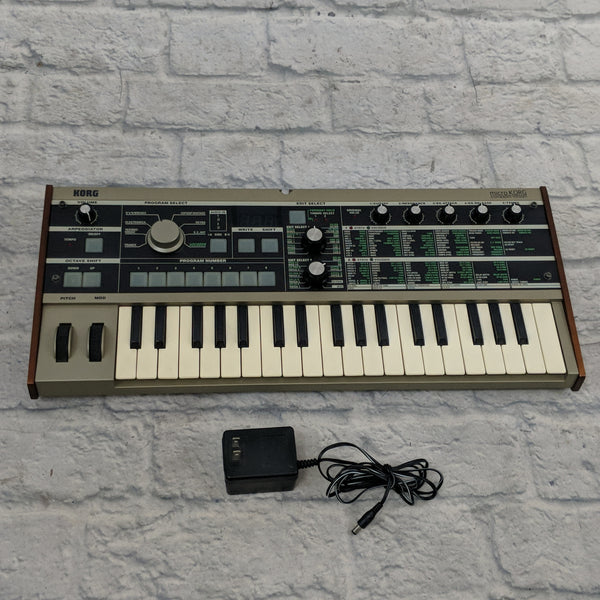 Korg MicroKorg Synthesizer/Vocoder - Evolution Music
