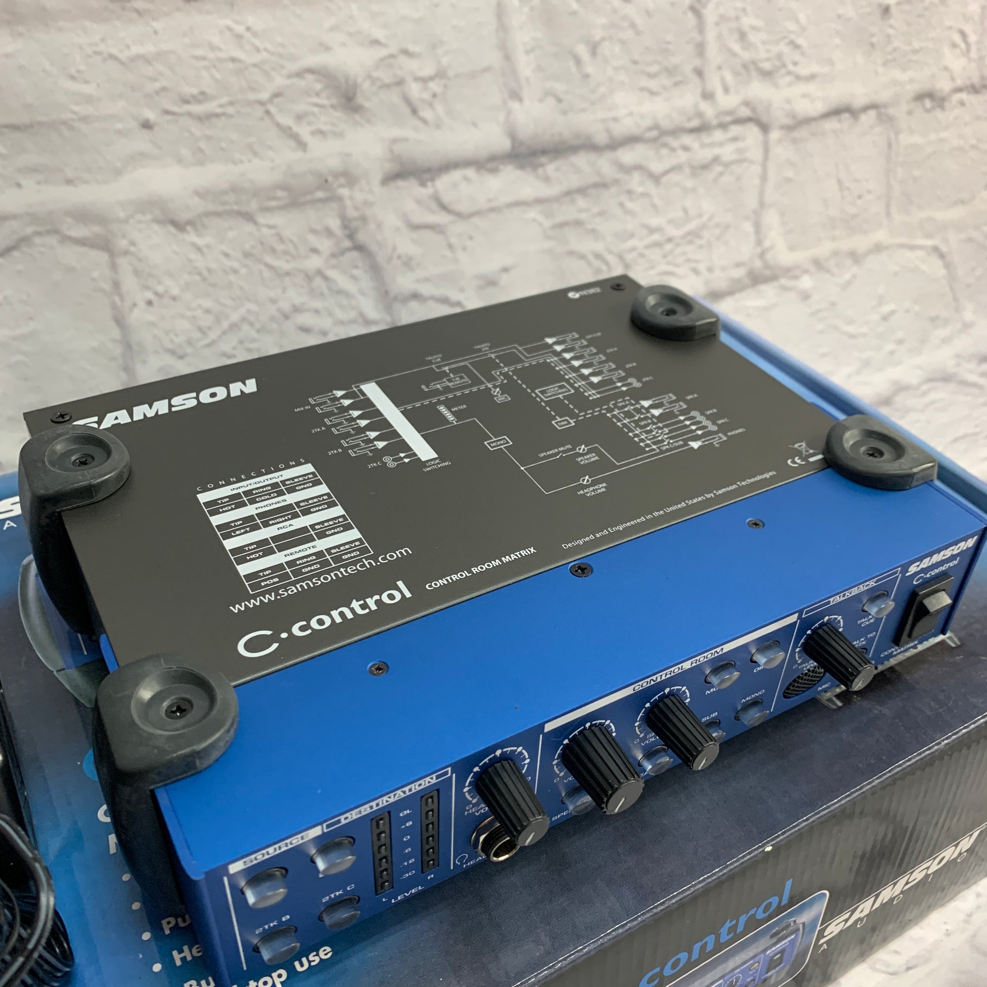 Samson C-Control Control Room Matrix - Evolution Music