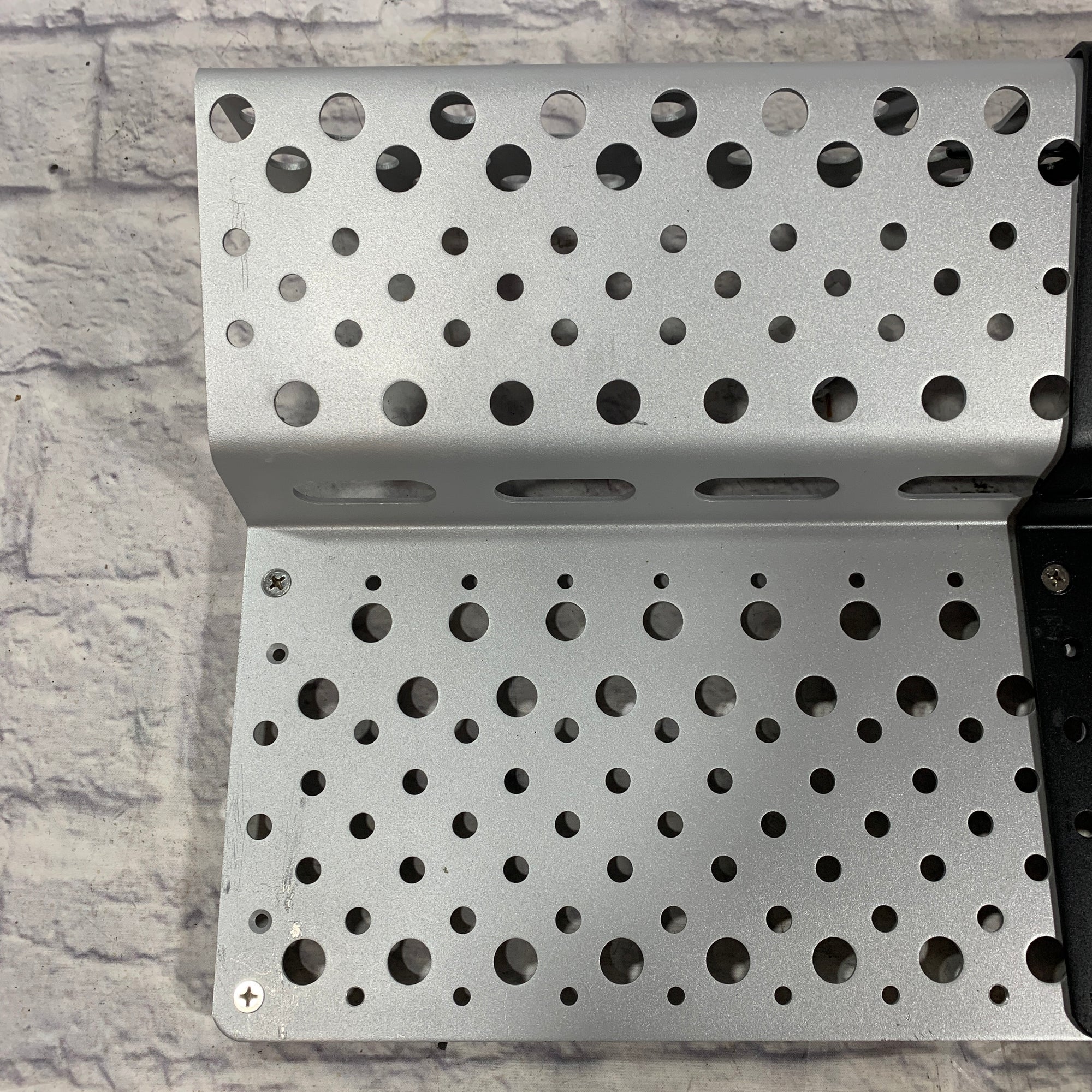 Holeyboard Metal Pedal Board - Evolution Music