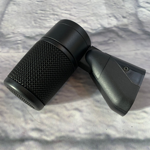 AKG D440 Microphone New Old Stock - Evolution Music
