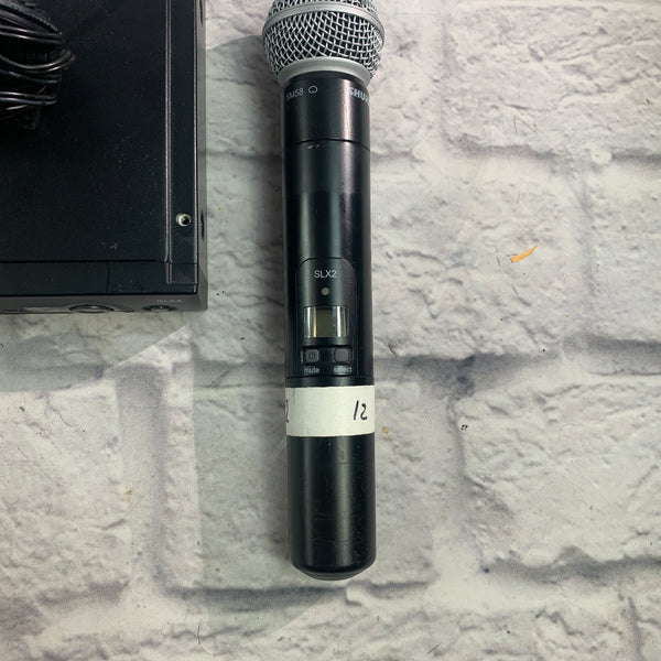 Shure SLX4 H5 SLX2 SM58 Wireless Microphone Setup - Evolution Music