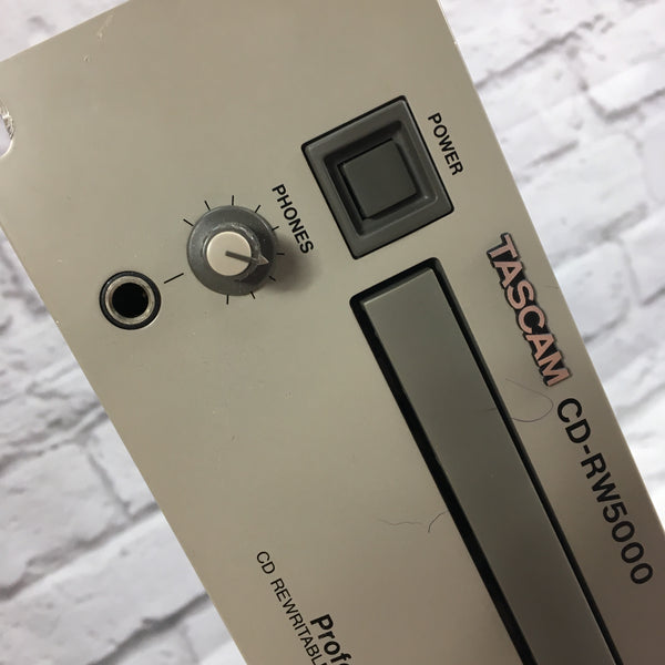 Tascam CD-RW5000 Rack Mountable Recorder - Evolution Music