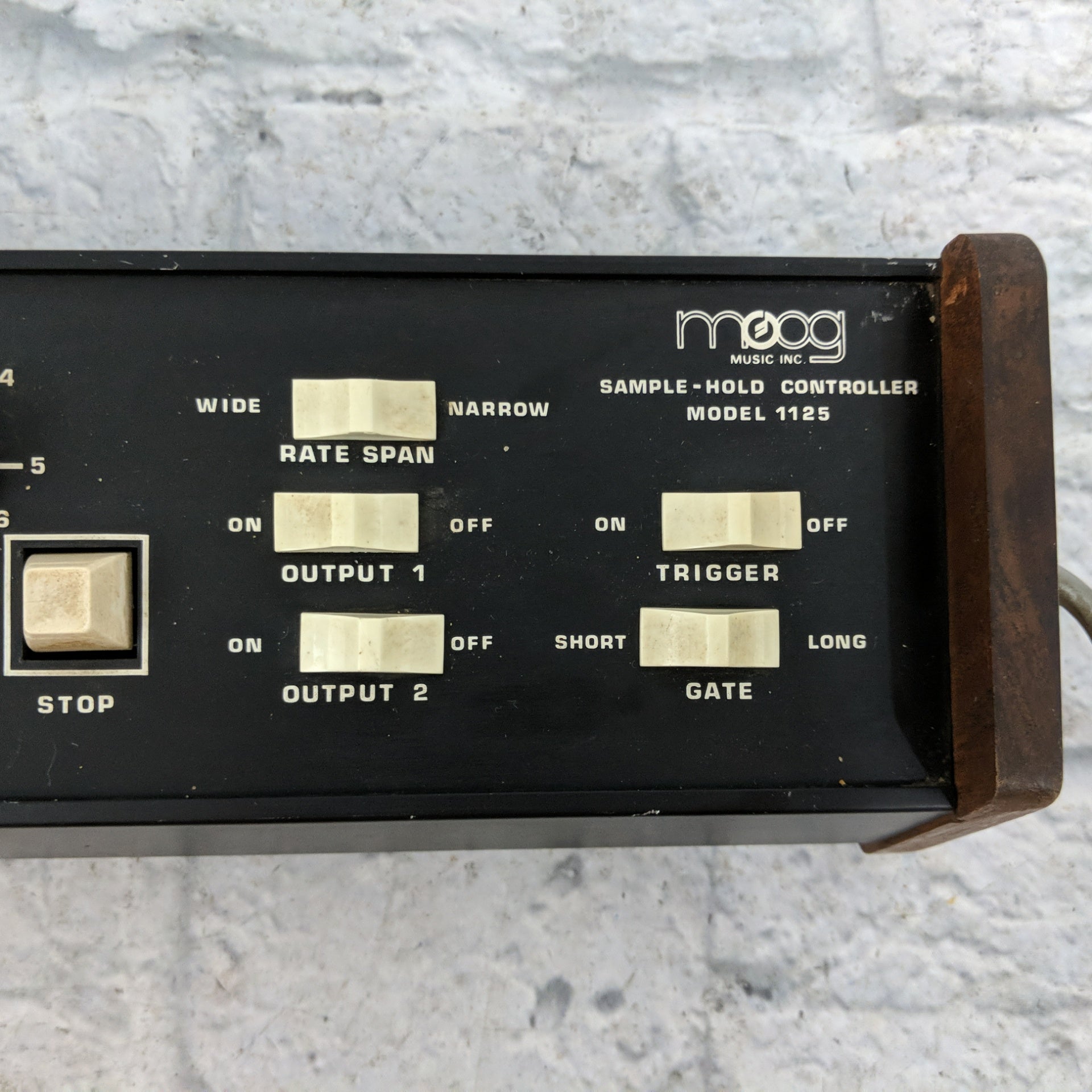 Rare Vintage Moog Model 1125 Sample and Hold Controller - Evolution Music