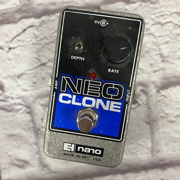 Electro-Harmonix Neo Clone Chorus Pedal - Evolution Music