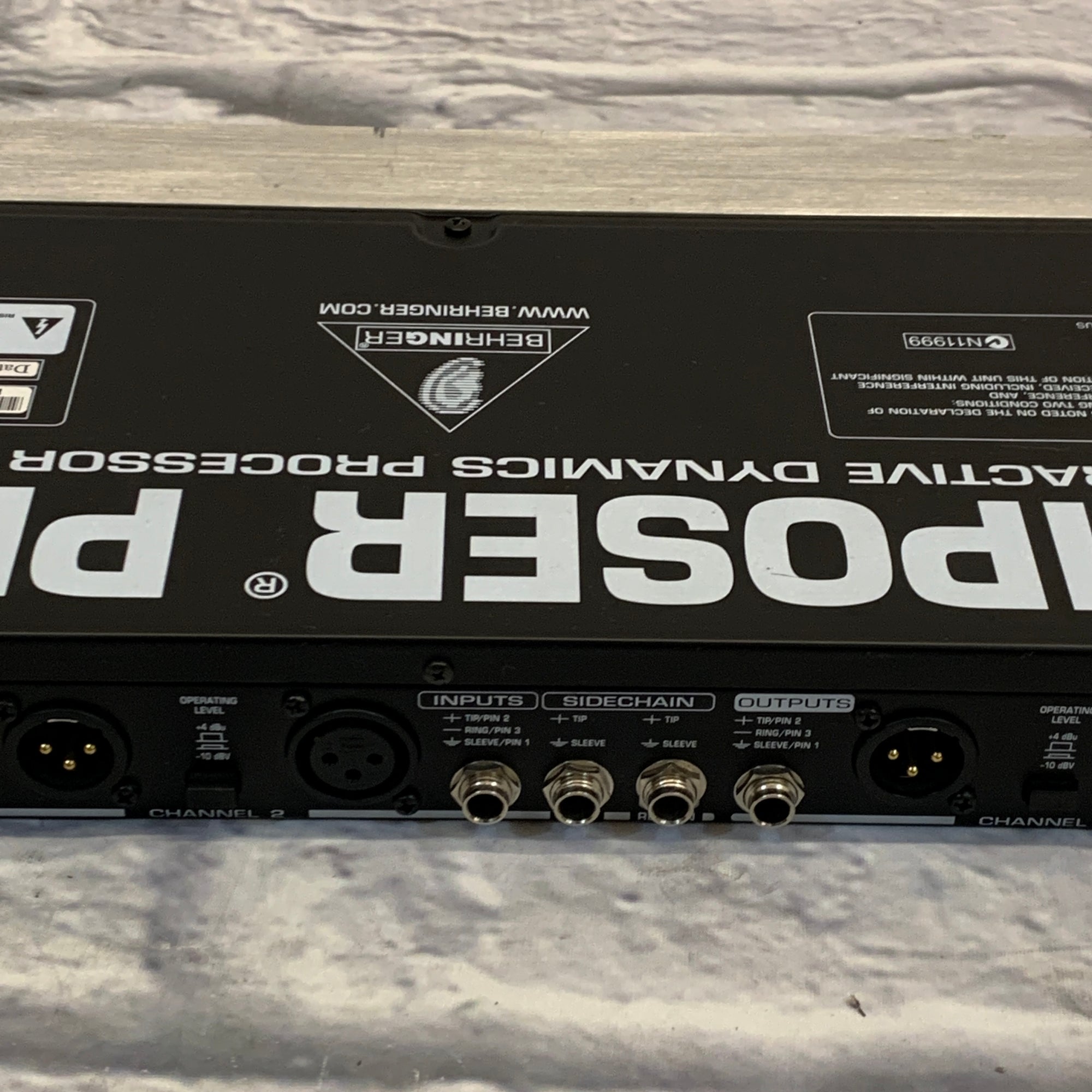 Behringer Composer Pro-XL Compressor - Evolution Music