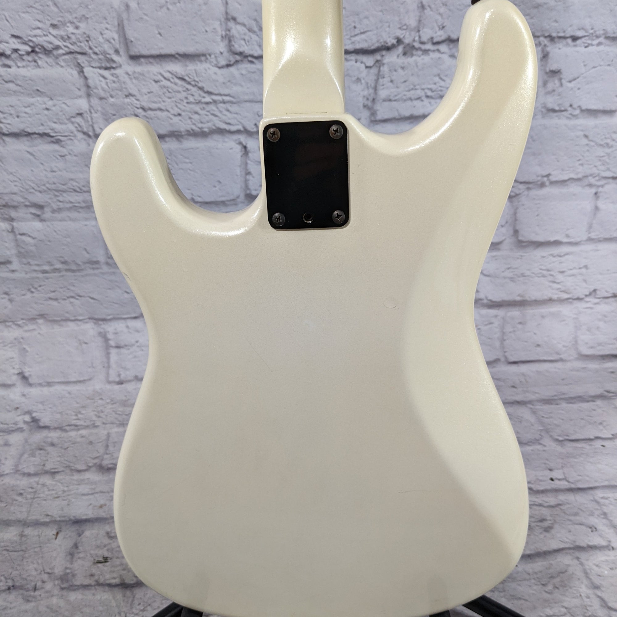 Lotus 80s Strat Copy Kahler style bridge - Evolution Music