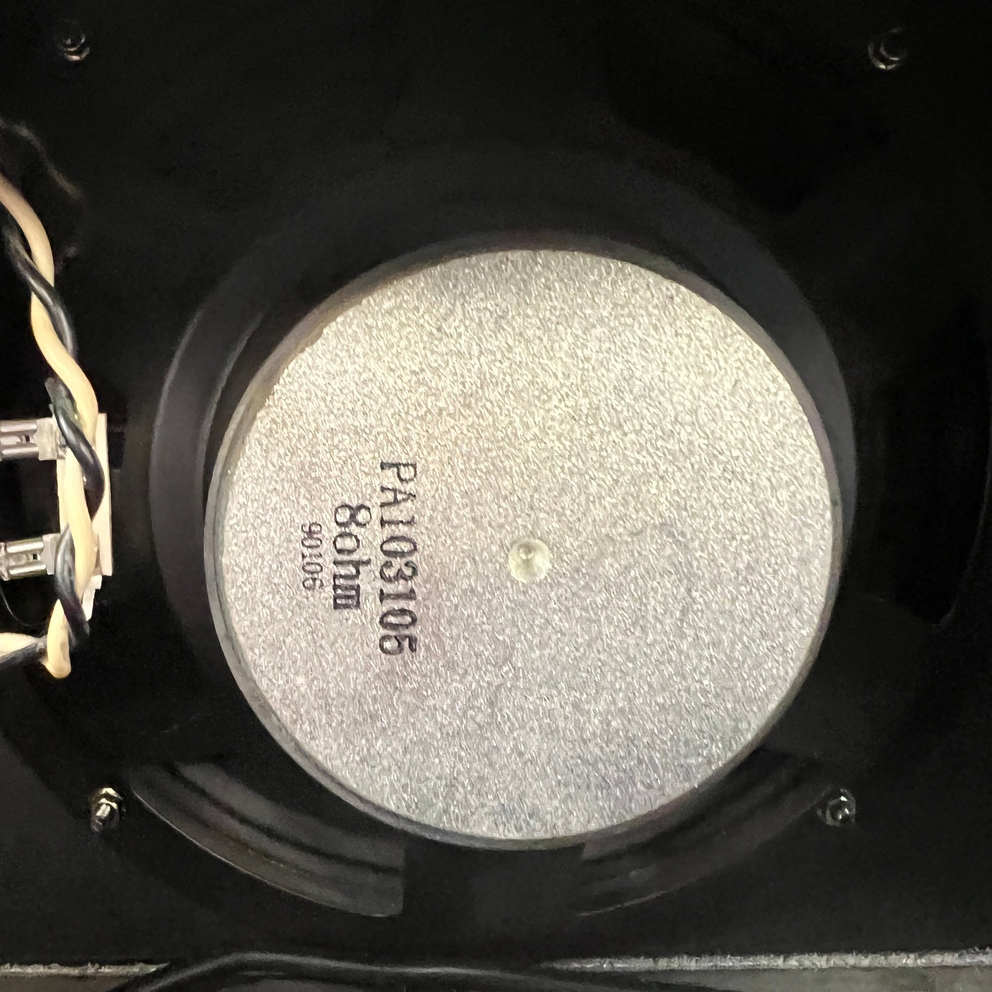 Fender FM25R Frontman Red Tolex Guitar Combo Amp - Evolution Music