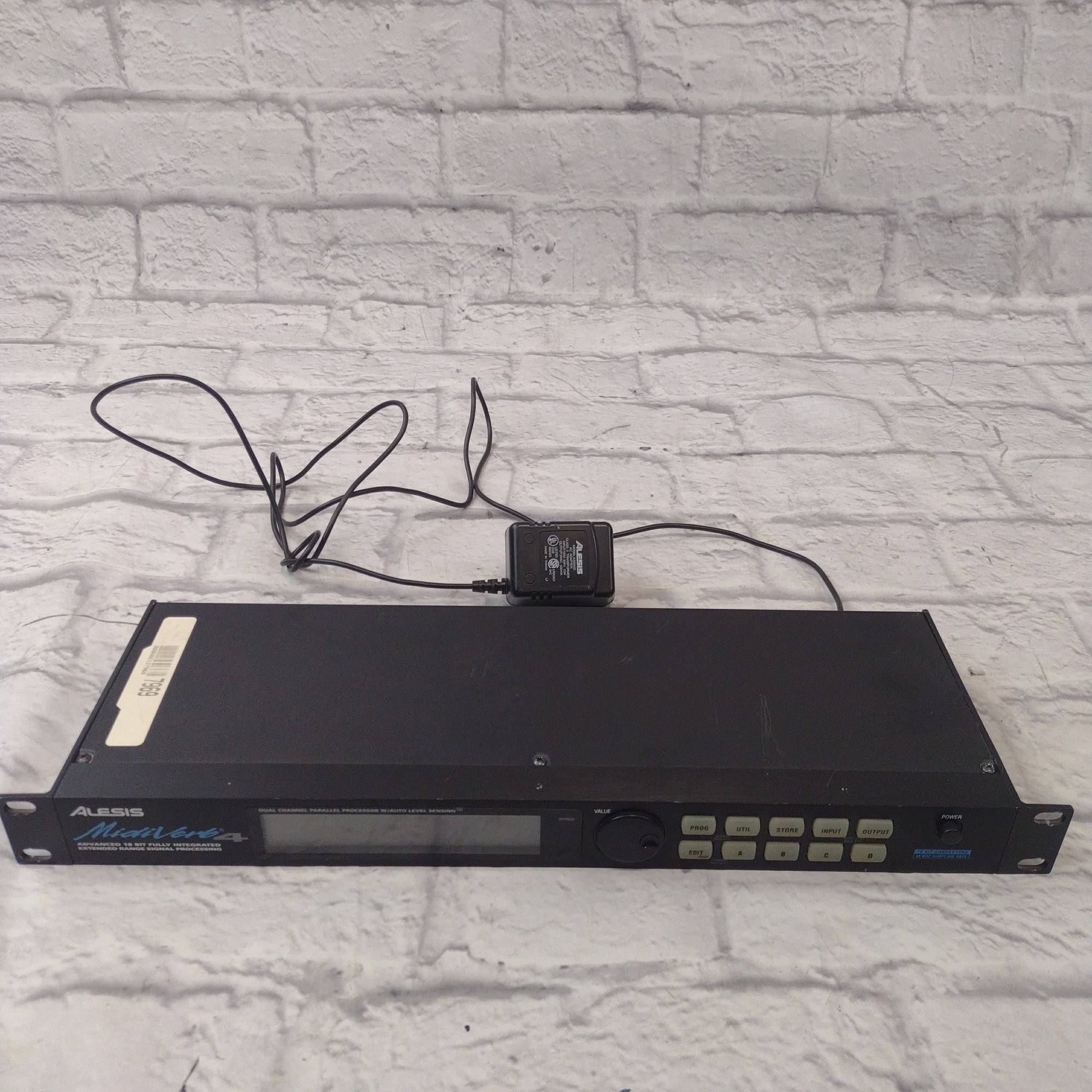 Alesis MIDIVerb 4 Rack Multieffects - Evolution Music