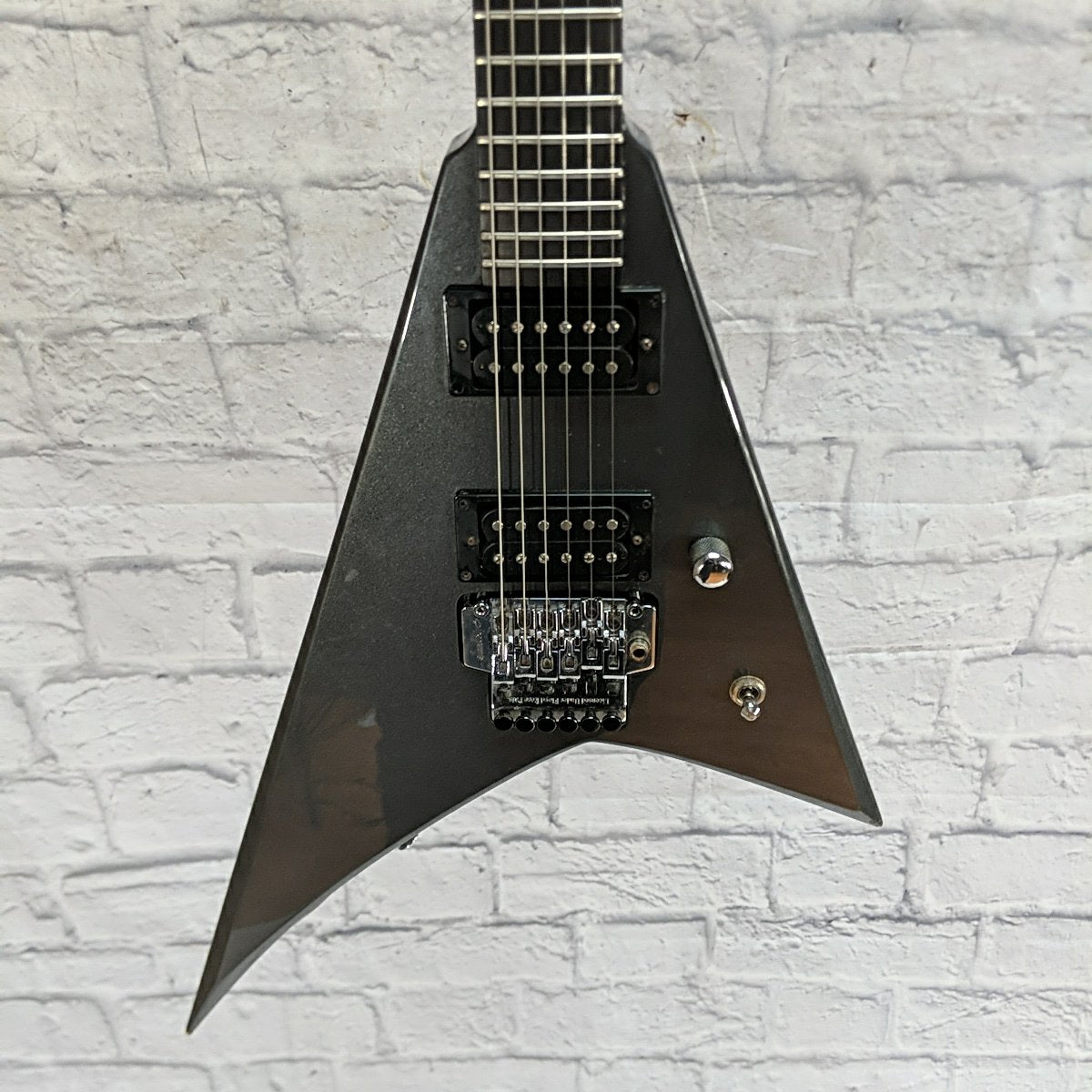 Jackson RR2 Rhoads V USA Made RARE! Electric Guitar - Evolution Music