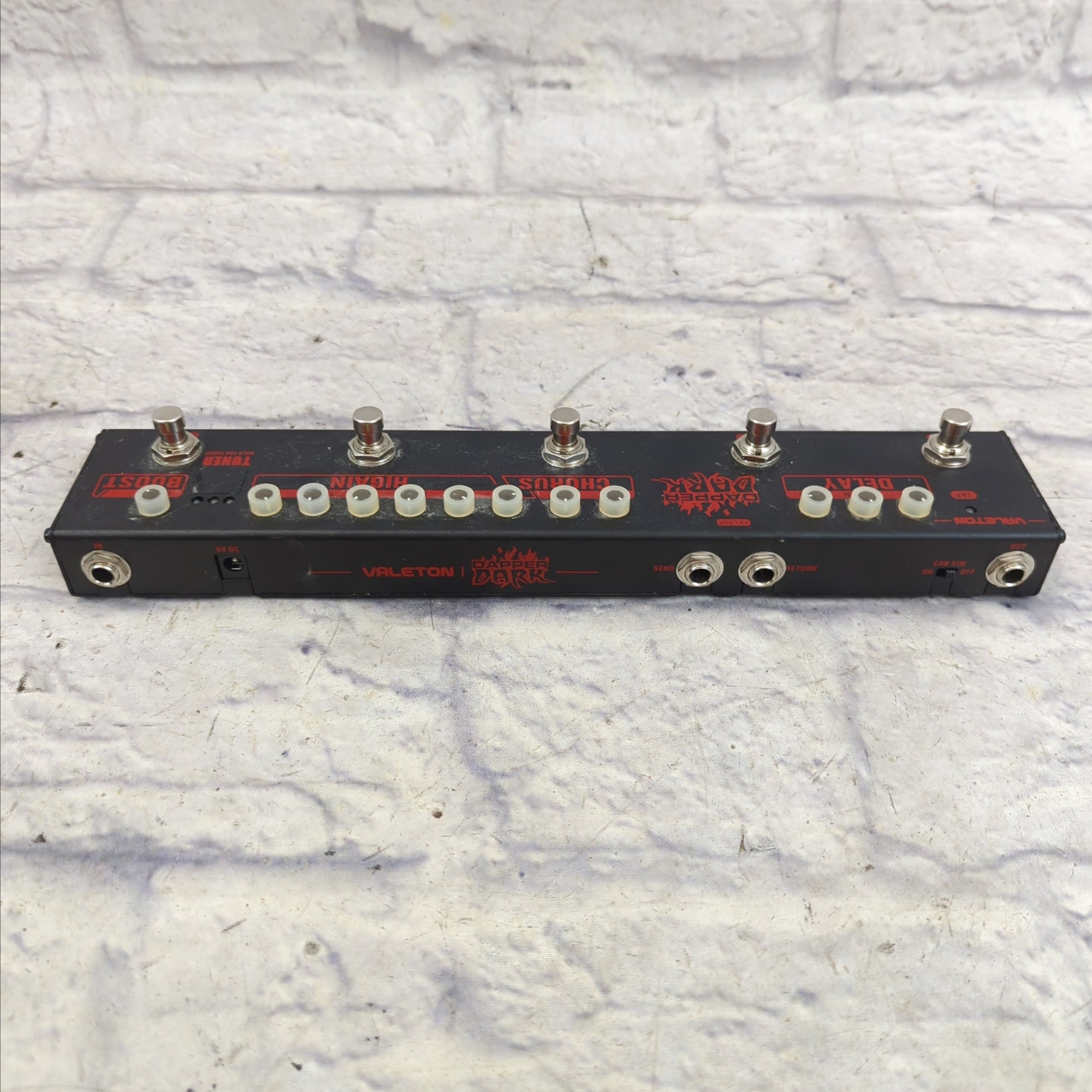 Valeton VES-3 Dapper Dark Multi Effects Strip - Evolution Music