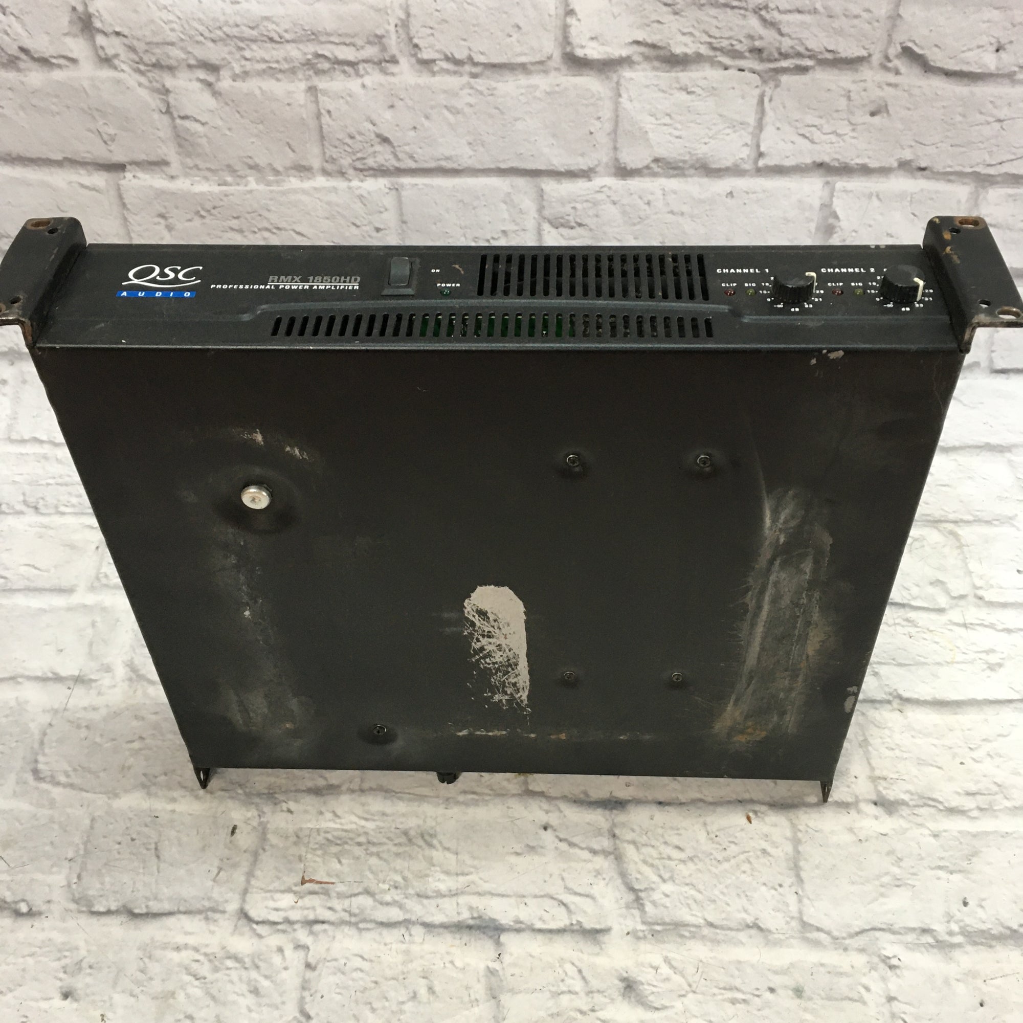 QSC RMX 1850HD Power Amp - Evolution Music