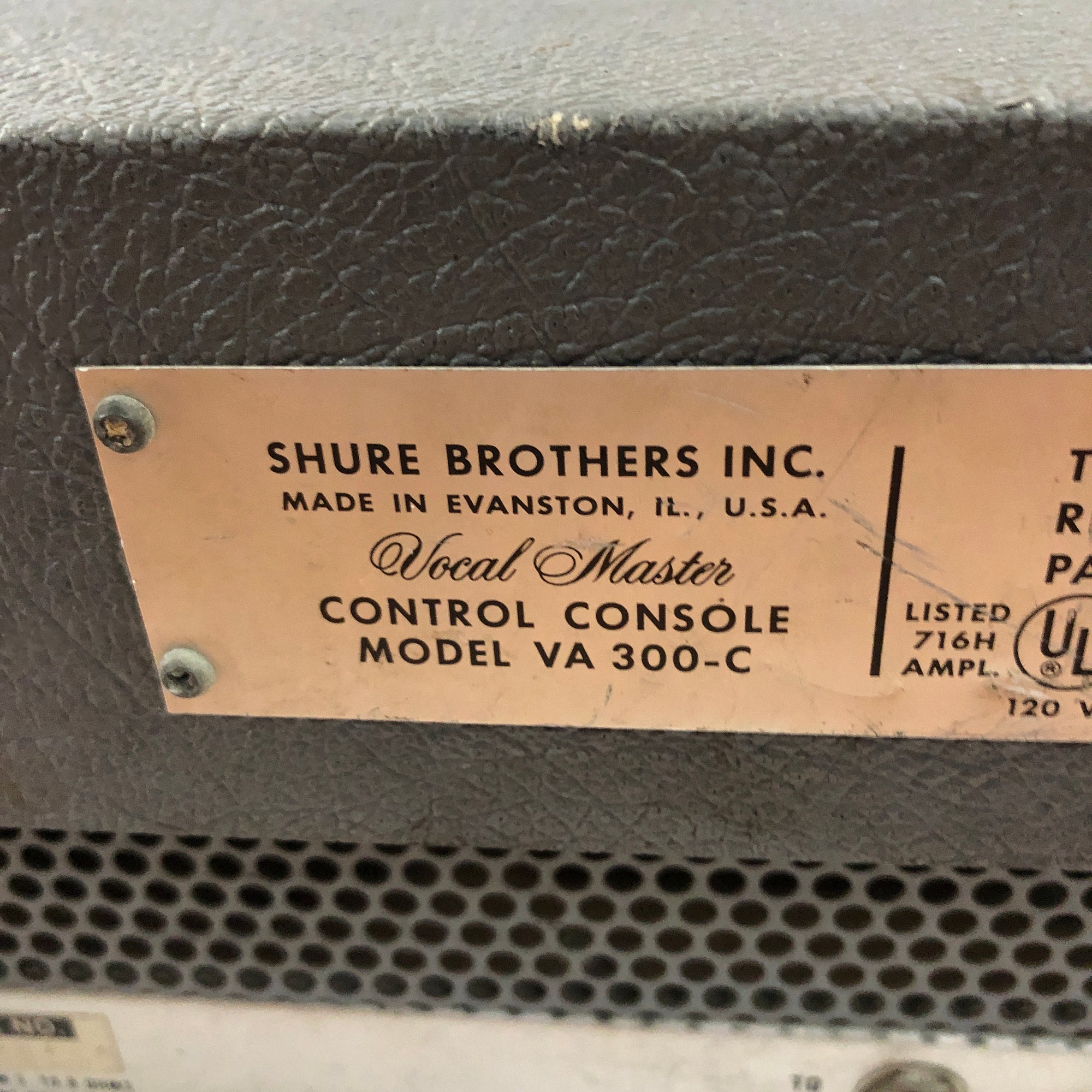 Shure VA300C Vocal Master Head Unit Powered Mixer - Evolution Music