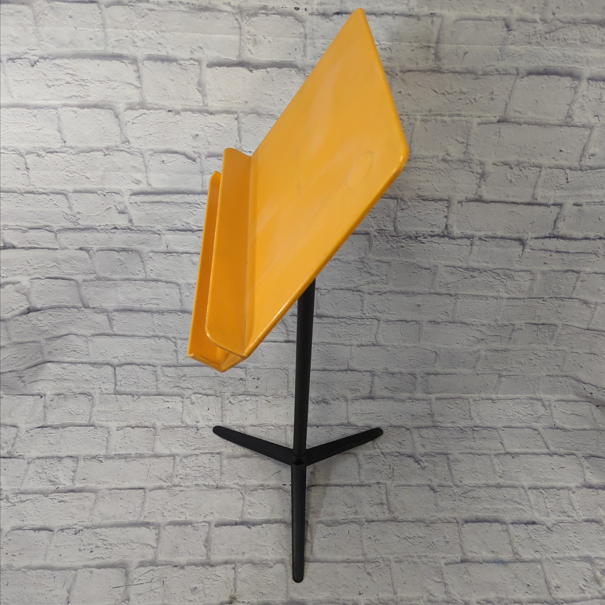 Wenger Conductor Style Orange Plastic Music Stand - Evolution Music