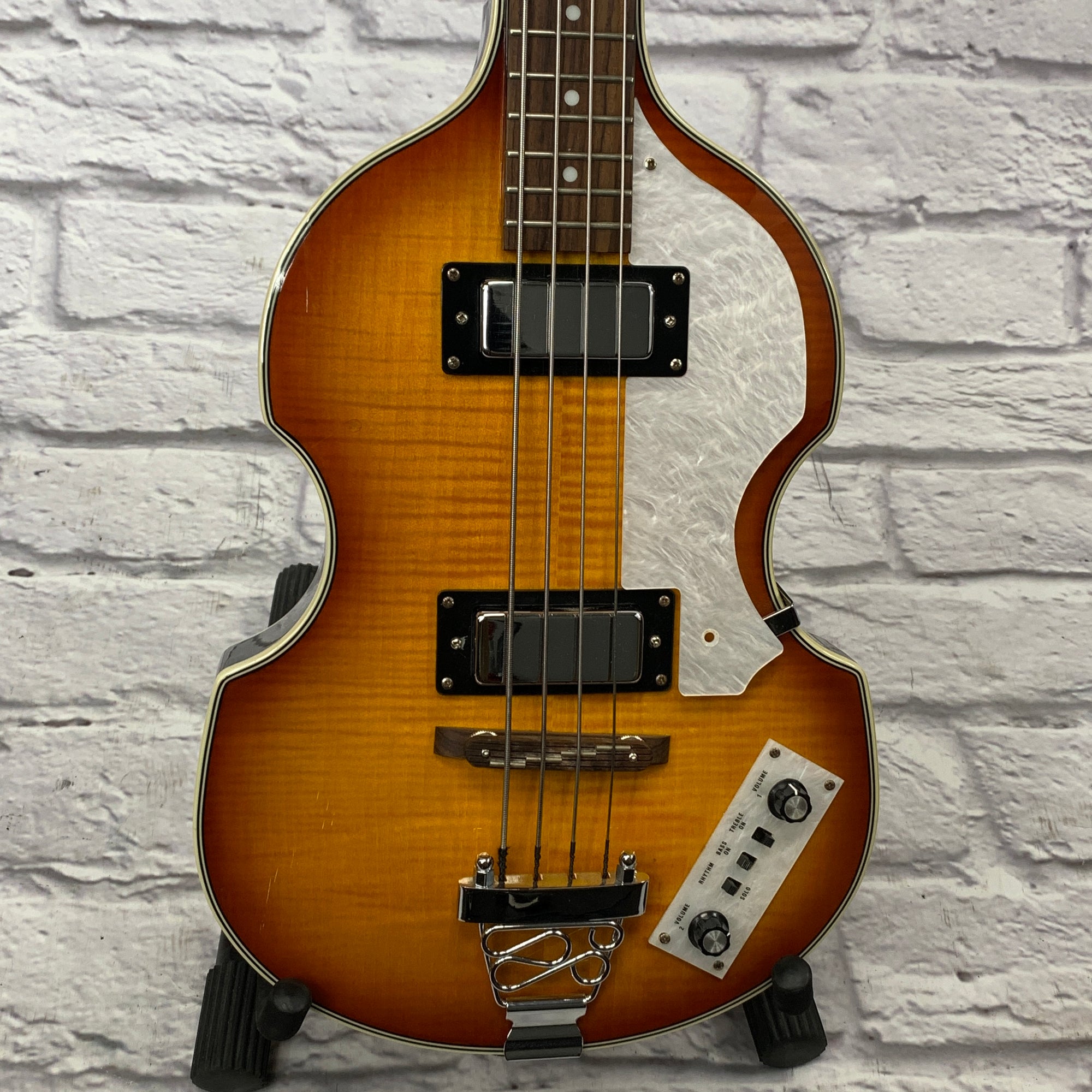 Rogue Violin VB100 Bass Honeyburst - Evolution Music