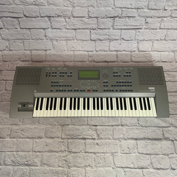 Korg iS40 61 Key Workstation - Evolution Music